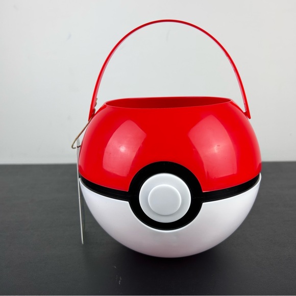 Pokemon | Other | Pokmon Pokeball Halloween Basket Collectible Pail ...